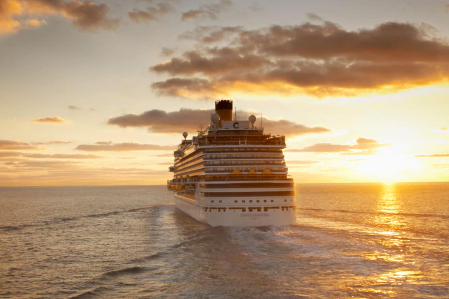 Costa Fortuna: itineraries, cabins, suites, decks | Costa Cruises